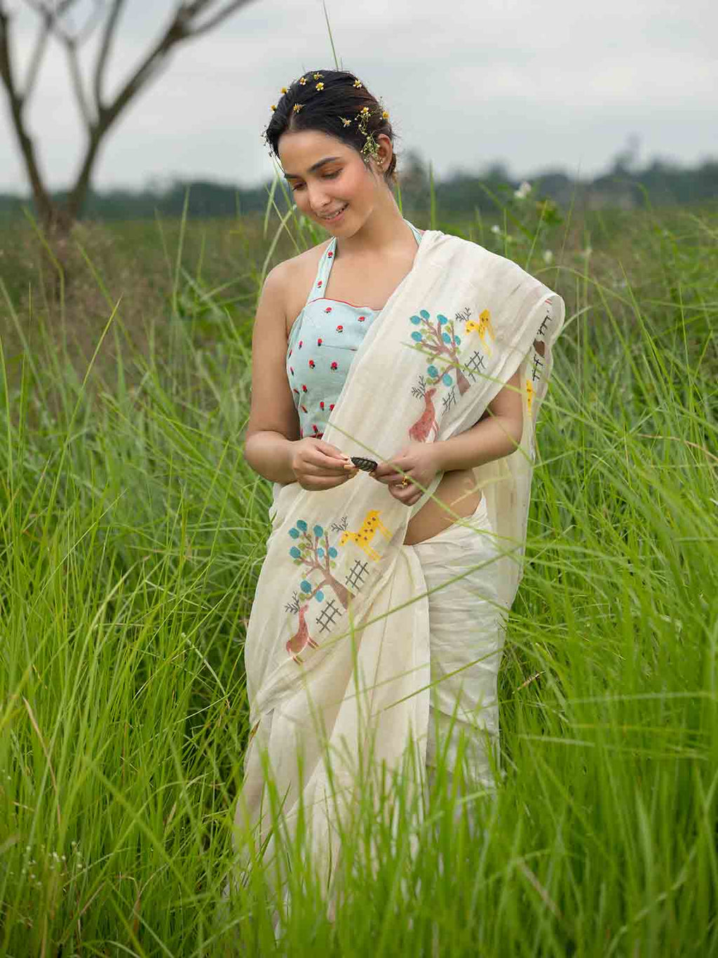 Horini Offwhite Jamdani Saree – Flourish