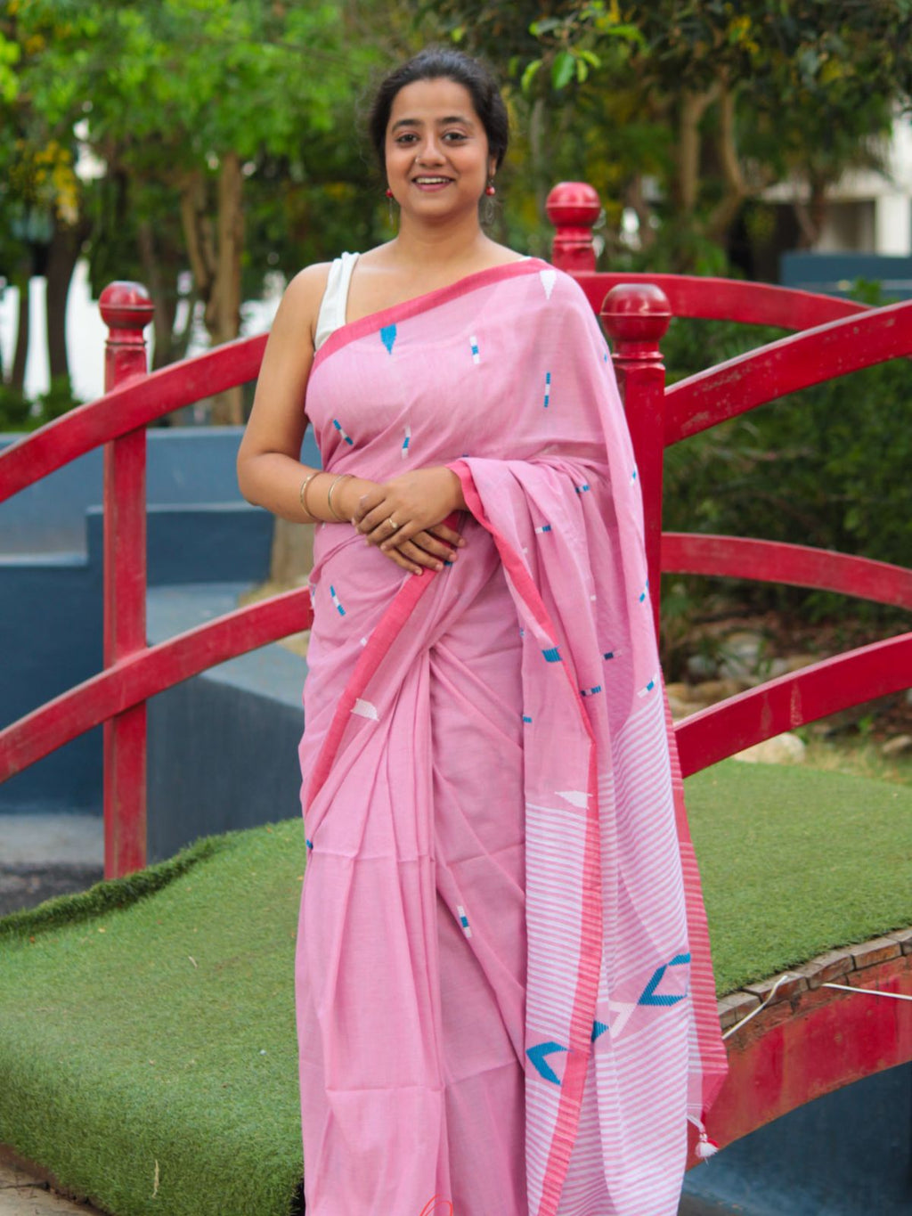 Shop the Soft and Elegant Hand Spun Pink Khadi Saree with Geometrical ...